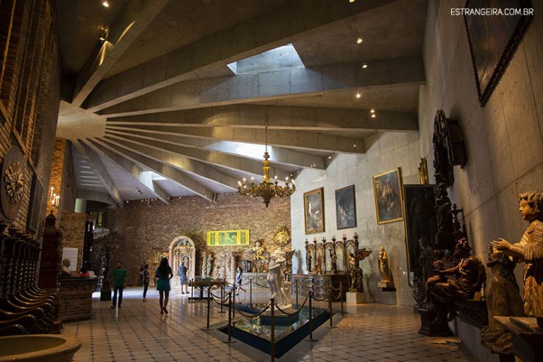 Visita ao Instituto e Oficina Brennand em Recife